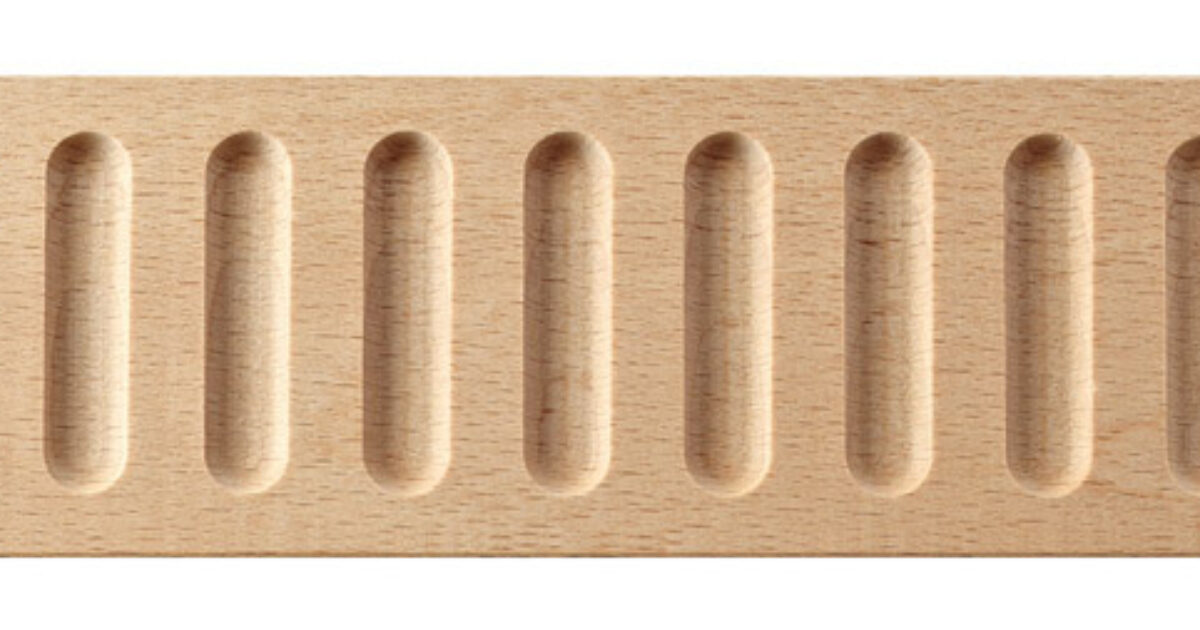 Osborne Wood | Carved Fluted Moulding - 8 ft. Stick
