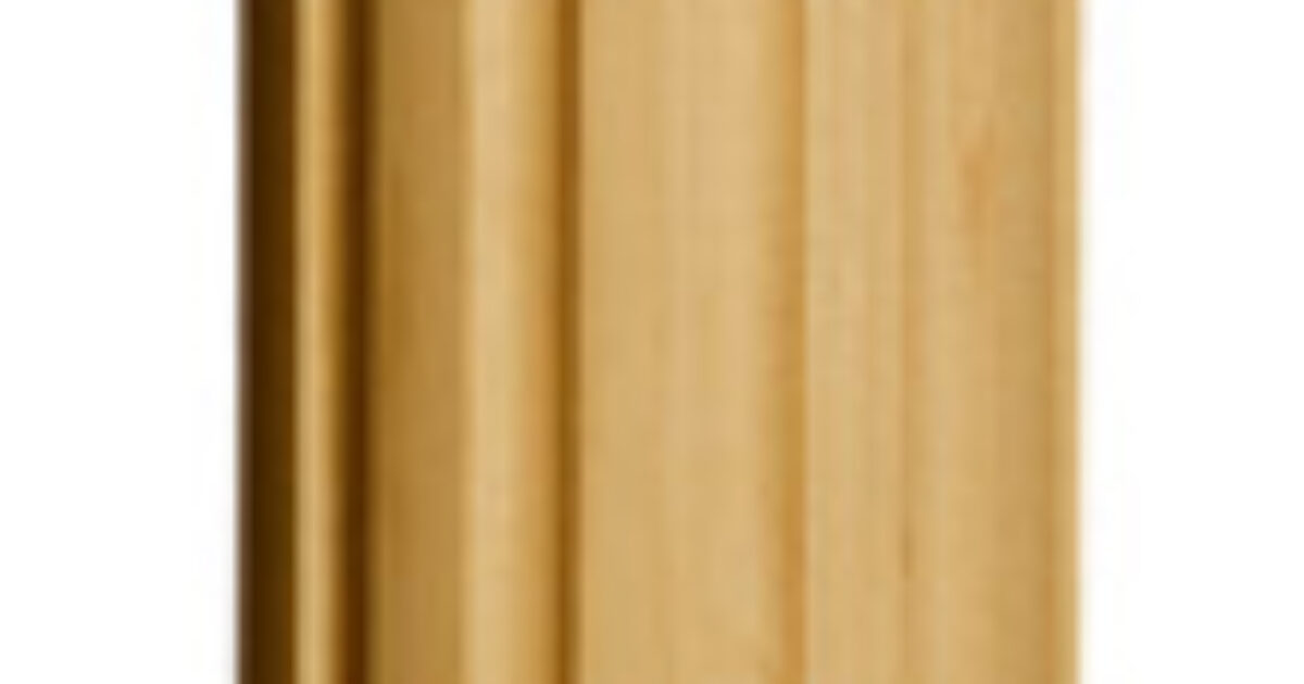 Osborne Wood | Narrow Fluted Island Post